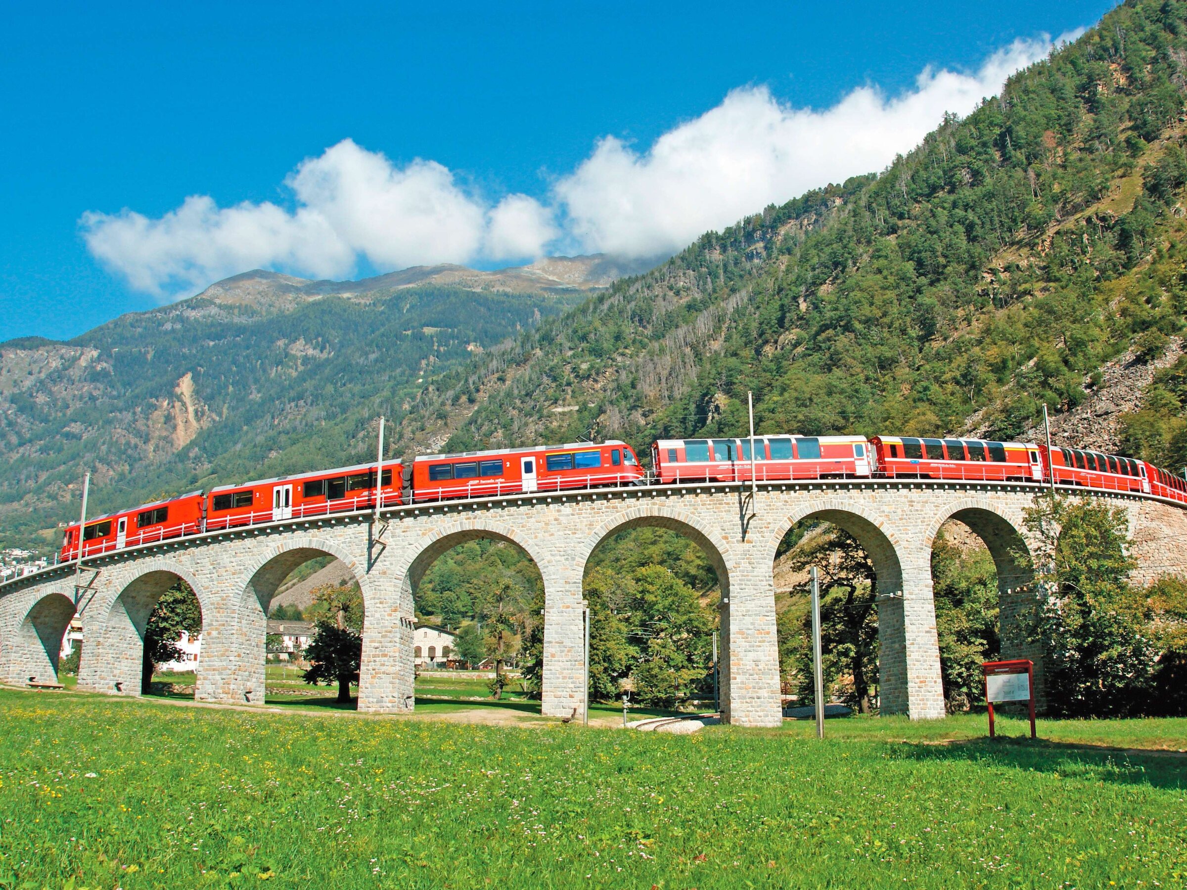 Bernina Express | railtour - le spécialiste suisse du voyage