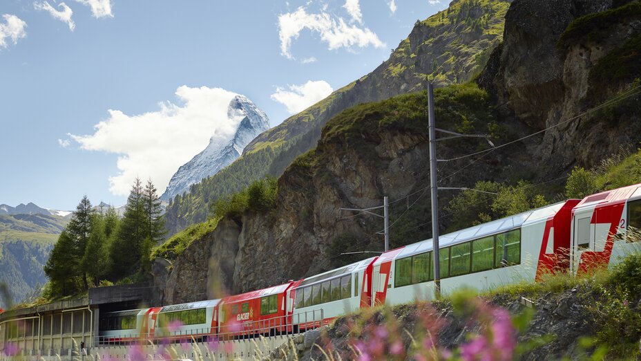 railtour - the Swiss train travel specialist